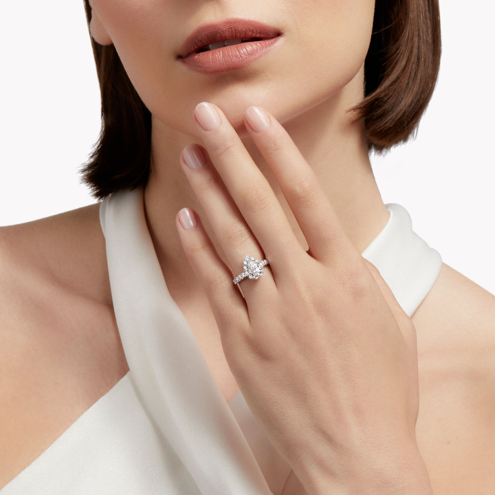 Icon梨形钻石戒指